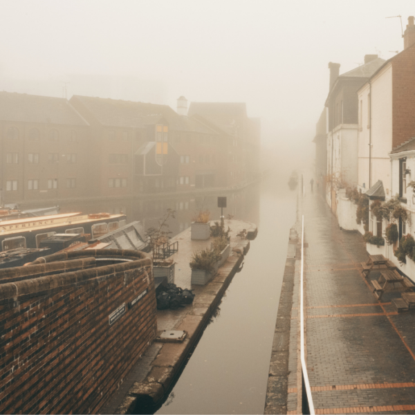 Fixing Your TV Above A Fireplace: Our Top 6 Essential Tips!