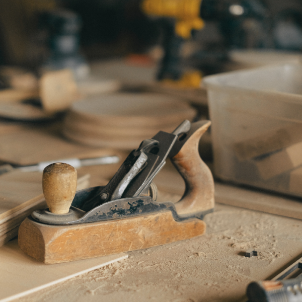 Fixing Your TV Above A Fireplace: Our Top 6 Essential Tips!